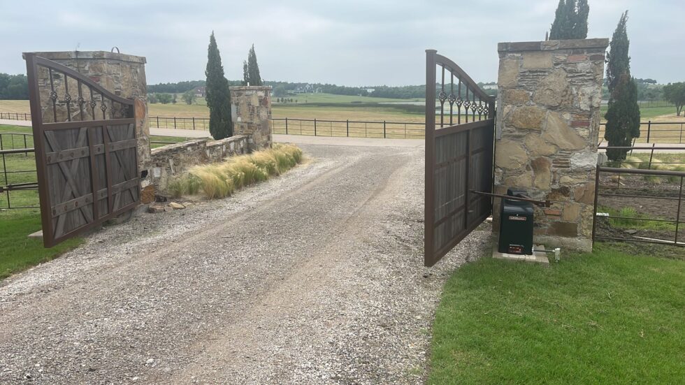 Swing Gates - Garage Tec | Automatic Gates & Garage Door Repair